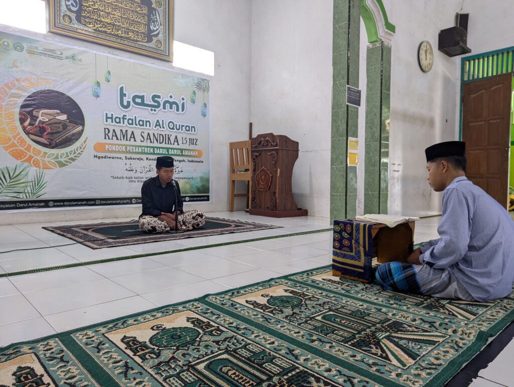 Pelaksanaan Tasmi’ Al-Qur’an: Evaluasi Hafalan dan Penguatan Semangat Tahfidz di Pondok ...