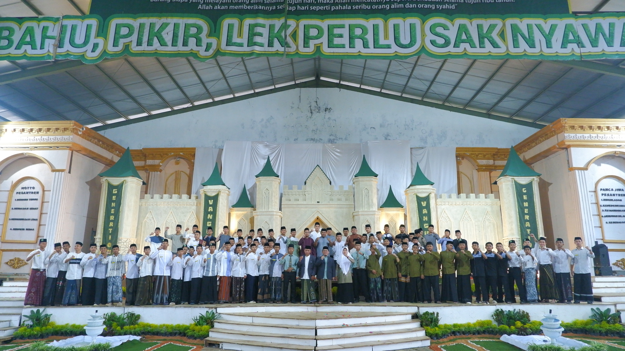 Diresmikan Pimpinan Pondok, “Vanguard Generation” Jadi Simbol Generasi ...